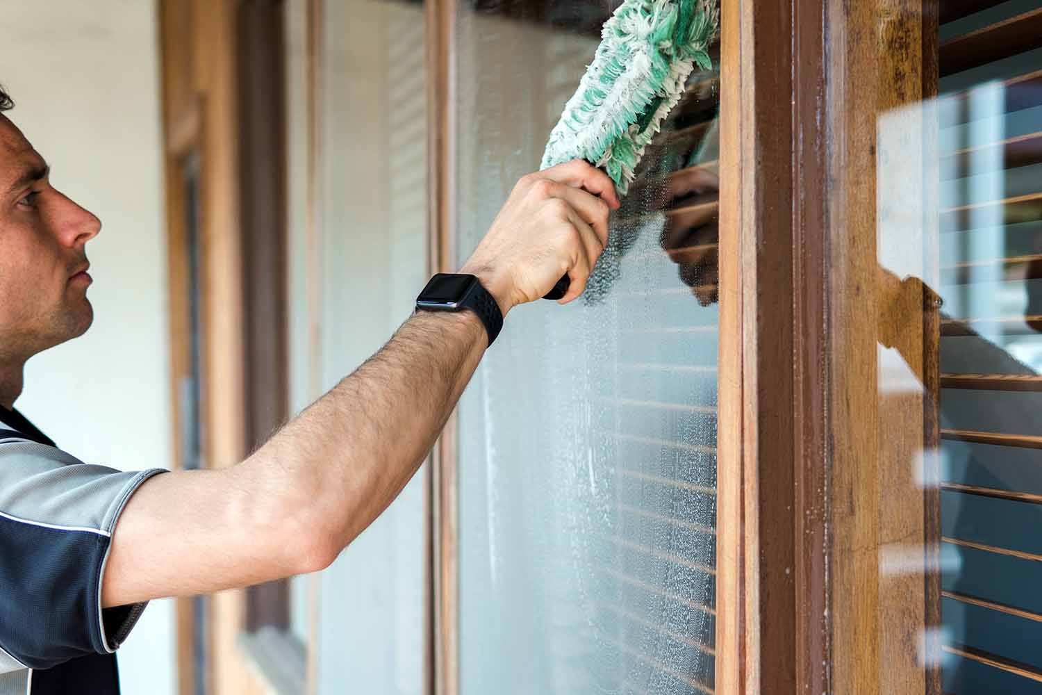 Train for Success in Window Cleaning | Squeegee U